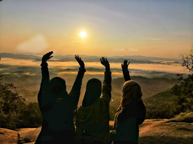 12 TARIKAN FENOMENA TRAIN TO DABONG - TCER.MY